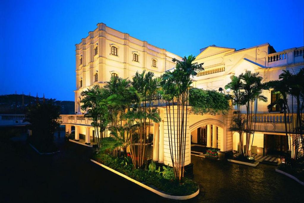 The Oberoi Grand - Kolkata - Nature Safari India
