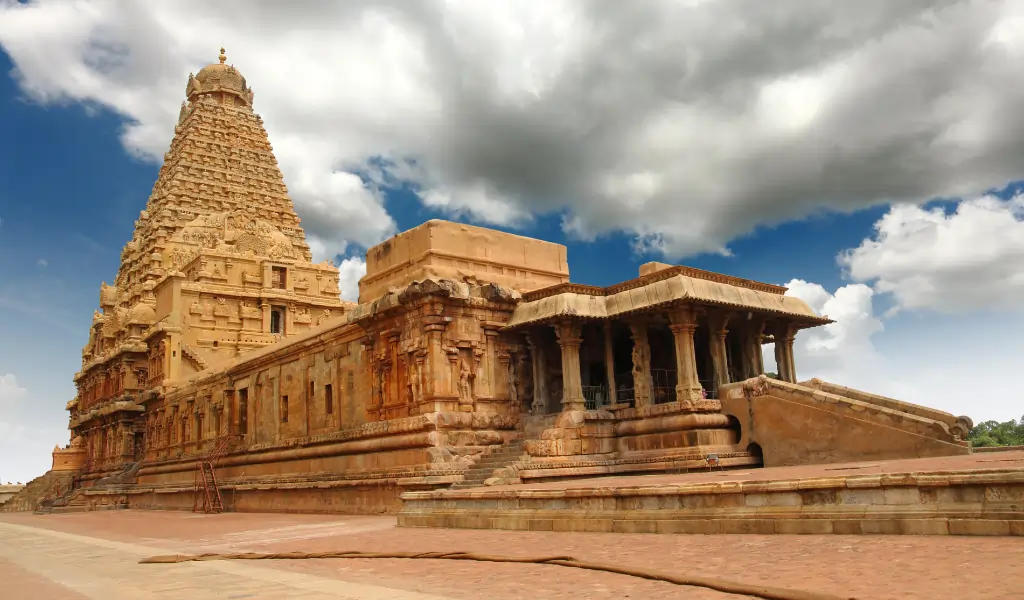 Thanjavur’s Brihadeeswarar Temple - Architectural genius